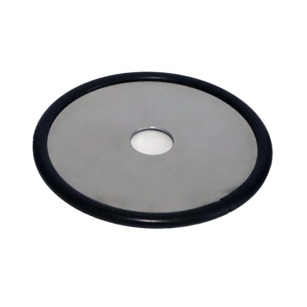 直径100mmのグランドプレーンです。材質は磁性ステンレスで、中央部に直径19mmの穴が開いています。TallysmanのアンテナTW3710,TW3400でご使用頂けます。[お断り]製品の加工時に細かい傷がついていますのでご了承ください。