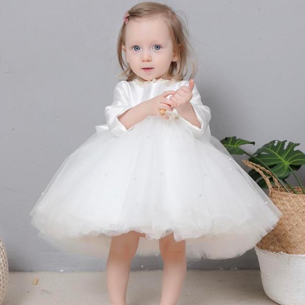 子ども（キッズ）用のドレスです。ハーフバースデーや誕生会などのイベントや結婚式、七五三、発表会などフォーマルなシーンにおすすめです。サイズが80-110cmまであるので姉妹お揃い（リンクコーデ）もおすすめです。送料無料でお届けします。サイズ...