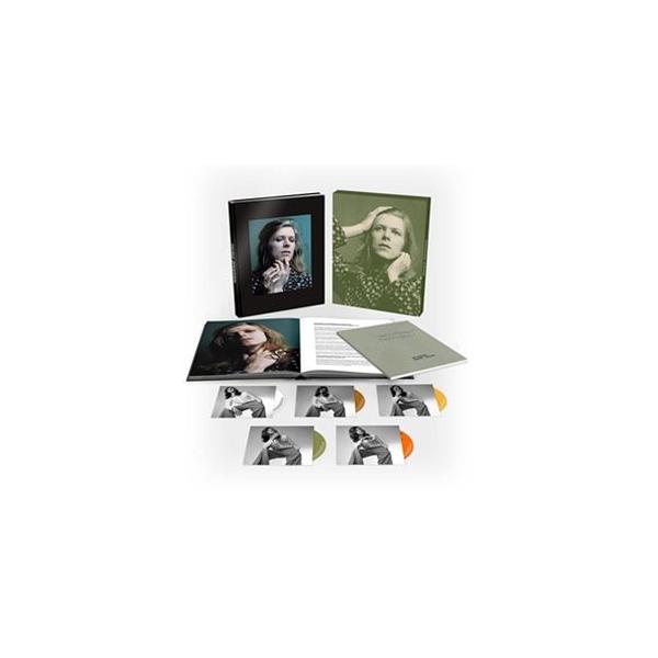 【発売日：2022年11月25日】種別:4CD＋BD 【輸入盤】 洋楽ロック 発売日:2022/11/25 登録日:2022/10/07 デヴィッド・ボウイ ア・ディヴァイン・シンメトリー デヴィッド・ボウイ CD 解説:名作『HUNKY ...