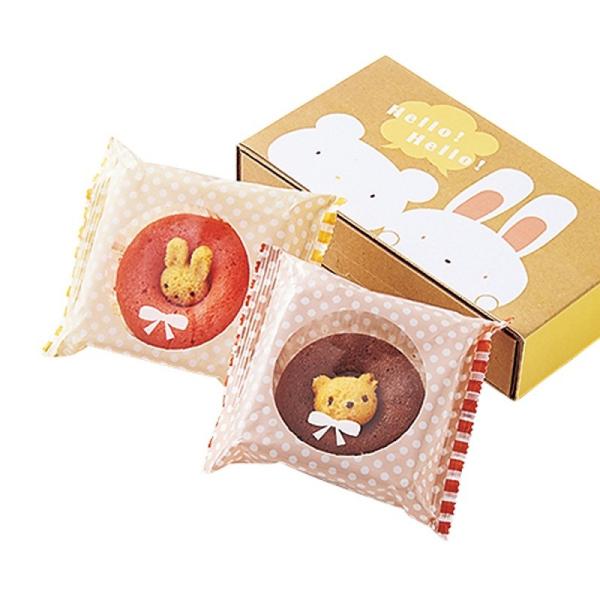 　ドーナツのおうちでウサギさんとクマさんがまったり！？色とりどりな輪っかのまん中には、ウサギとクマの小さな焼ドーナツ。見た目のかわいさはもちろん、しっとり食感は女子をとりこにすること間違いなし！かわいい箱はプレゼントにもぴったりです。　※2...