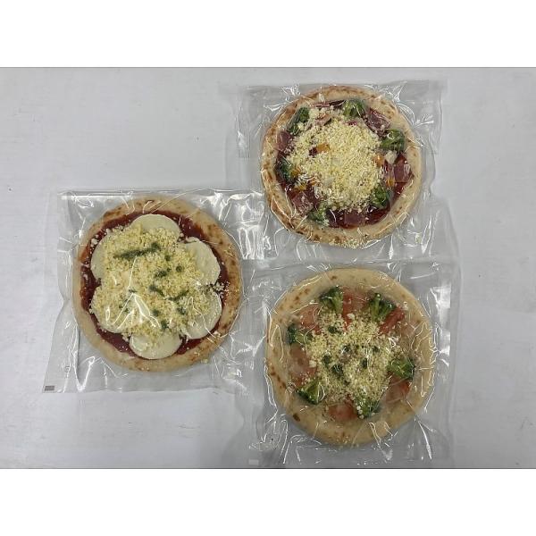 北海道産のチーズを使用したピザ詰合せ。ミックスベジタブル、マルゲリータ、シーフードの3種類とバラエティなピザ詰合せ。※この商品は、メーカーから直送にてお客様へお届けいたします。「代金引換」「ラッピング」「メッセージカード」は、ご利用頂けませ...