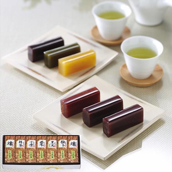 【商品内容】●煉×２、小倉・抹茶・栗・黒光・柚子×各１※商品内容・パッケージが変更になる場合がございます。未包装商品です。●化粧箱入●箱サイズ：21.4×9.6×3.9cm●箱重量：500.0g●宅配温度区分：常温●賞味期限：(製造より)約...