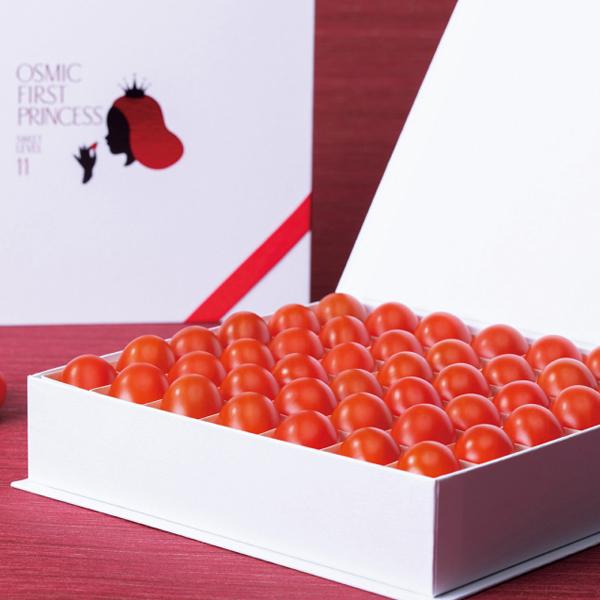 【商品内容】●オスミック　ファースト　プリンセス(千葉県または茨城県産フルーツミニトマト)450g●原産国：日本●加工地：日本●化粧箱入●箱サイズ：19.8×18.4×4.3cm●箱重量：590g●宅配温度区分：冷蔵●JAN 4580073...