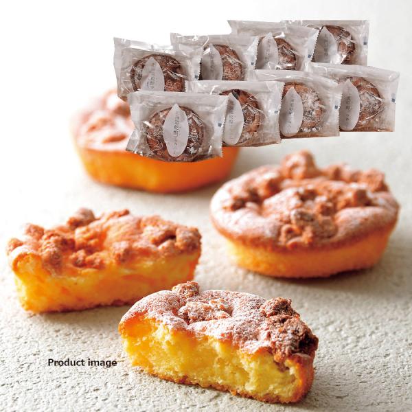 北海道産のクリームチーズとバターや、ホワイトチョコをたっぷりと使用した、ミルクのコクが際立つスッキリとしたやさしい味わいです。 外側はサクッ、中はしっとり、散りばめられたカリカリのチーズクラムがアクセント。芳醇なチーズの風味とミルクのコクが...