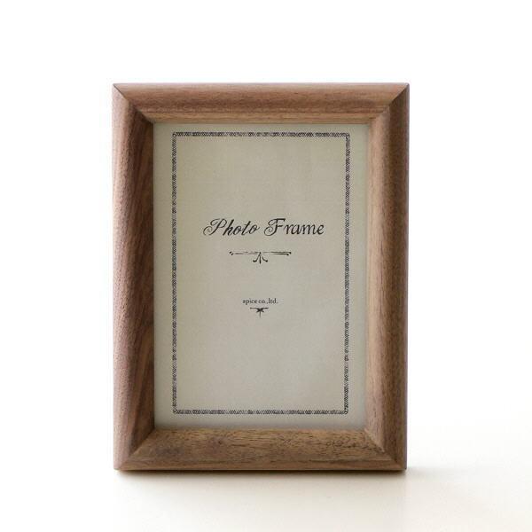 日々の暮らしの中で、癒しを求め気持ちよく使える、モノ作りの提案がコンセプト天然オイルで仕上げたこだわりの木の雑貨たちは長く愛着を持って使えるアイテムです無垢の木で作ったナチュラルな風合いのフォトフレームは四角いフレームの枠にちょっぴりふくら...