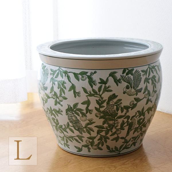 和モダンな印象の艶やかな光沢が美しい火鉢はプランターカバーや花器メダカ鉢、スイレン鉢としてもオススメ外側一面に描かれた鳥と草木の絵柄はどこかシノワズリを思わせる趣があり洋、和を問わず美しく風景に馴染みそうですどっしりとした安定感のある形で屋...