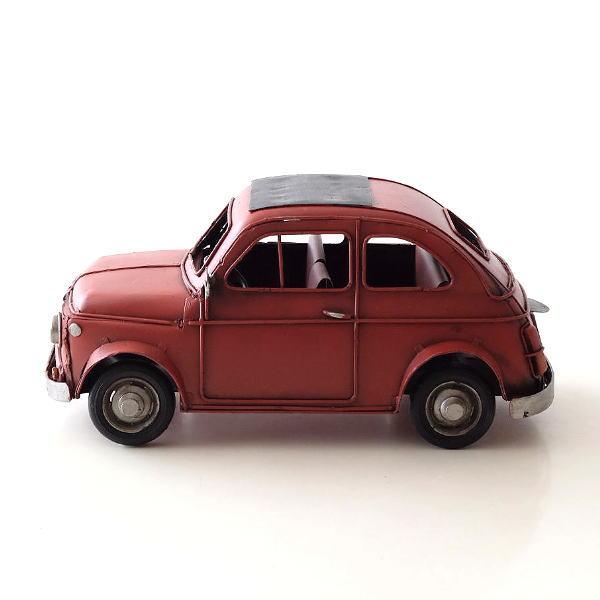 レトロな風合いが味わい深いアメリカン＆アンティークなオブジェは手作り感たっぷりで存在感がありリビングでひときわ際立つインテリアになりそうキュートなデザインと抜群の存在感で国内外で愛され続けているフィアット・チンクエチェントのオブジェです商品...