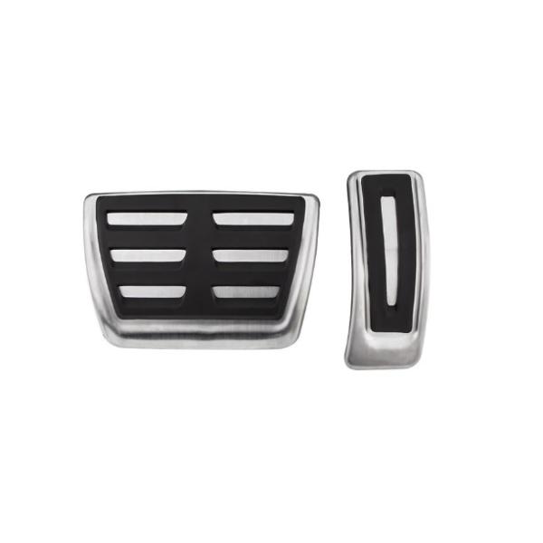 Audiの主に旧型の様々な車種に適合したステンレス製ペダルカバーセットです。地味になりがちな純正のゴム製ペダルをレーシーでカッコイイ雰囲気に変えてくれます。はめ込み式で工具不要の為、取付け簡単です。写真取付説明書付き。アクセルペダル：はめ込...