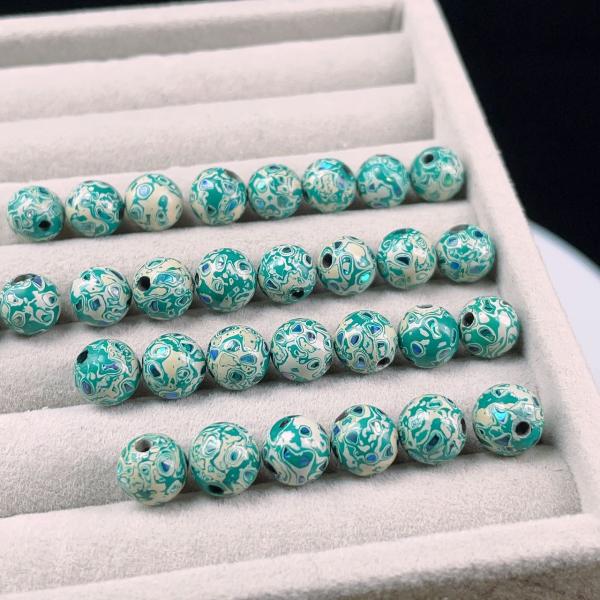 螺鈿は、広義には貝をもって飾ることをいうが、狭義には貝片を器物等の木地や漆面に装着して施す装飾法をいう。漆(うるし)の付着方や貝の干渉色により、粒ごとに相違が出ることがあります。ご理解ご了承の上ご購入ください。天然石専門　業界最低価格を目指...