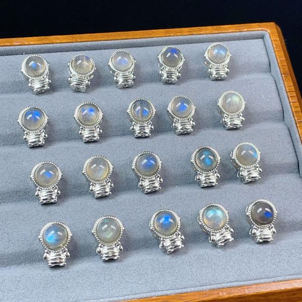 天然石専門　業界最低価格を目指す！　============【Instagram ID：gimi.chao】ライブ配信あり、新商品＆キャンペーン投稿あり============天然石の特性として、多少のキズや色、形、サイズ等の違い、インクル...