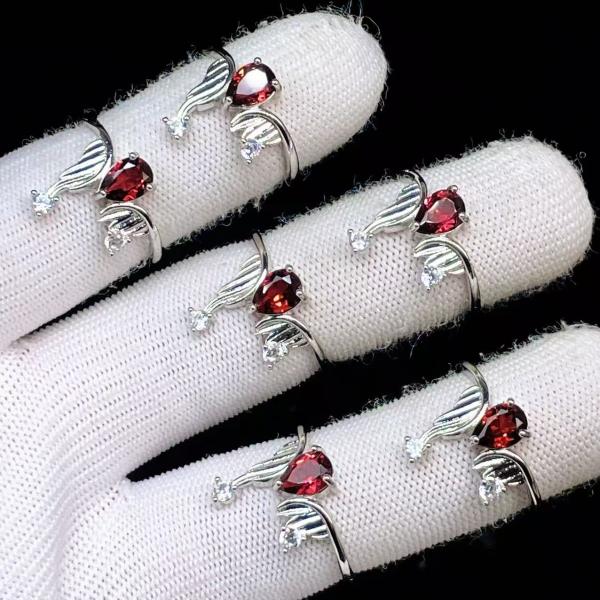 ■検索対象:【検索ワードが自動生成します】恋愛運アップ、金運上昇、健康祈願、浄化アイテム、開運グッズ、厄除け・魔除け、願望成就、邪気払い、癒し・リラックス、自己肯定感アップ、対人関係改善、睡眠改善、インスピレーション向上、心身のバランス、プ...