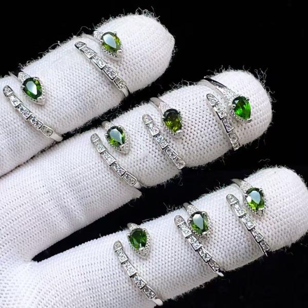 ■検索対象:【検索ワードが自動生成します】恋愛運アップ、金運上昇、健康祈願、浄化アイテム、開運グッズ、厄除け・魔除け、願望成就、邪気払い、癒し・リラックス、自己肯定感アップ、対人関係改善、睡眠改善、インスピレーション向上、心身のバランス、プ...