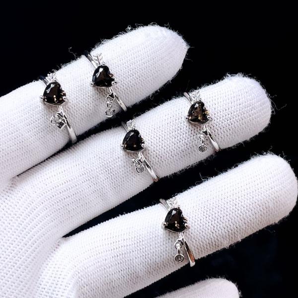 ■ 【Instagram ID：gimi.chao】毎日新商品投稿あります。■ 当店では天然石の効果・パワーについて、商品の性能として保証していません。パワーの有無、強弱などは人それぞれですので、あくまでご参考としてご理解ください。■ 天然...