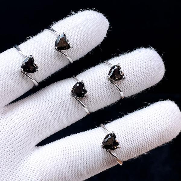 ■ 【Instagram ID：gimi.chao】毎日新商品投稿あります。■ 当店では天然石の効果・パワーについて、商品の性能として保証していません。パワーの有無、強弱などは人それぞれですので、あくまでご参考としてご理解ください。■ 天然...