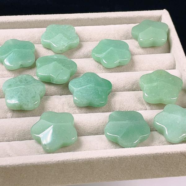 天然石専門　業界最低価格を目指す！　============【Instagram ID：gimi.chao】ライブ配信あり、新商品＆キャンペーン投稿あり============天然石の特性として、多少のキズや色、形、サイズ等の違い、インクル...