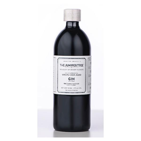 原産地：ドイツ度数：47％内容量：500ml水を一切使わずジュニパーベリーそのものを発酵その後単式蒸留機で2回蒸留。そのジュニパースピリッツにアガベの花、サボテンの花、ドラゴンフルーツの花をボタニカルとしてインフューズ。加水のかわりにブルー...