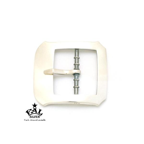 【F.A.L/エフエーエル】メンズ ブランド バックル※こちらの商品は受注制作となります。お届けに1ヶ月〜1ヶ月半前後頂きますのでご了承下さい。※バックルのみの販売です。お好みのベルトに取り付けてご使用ください。シングルピンのバックル。バッ...