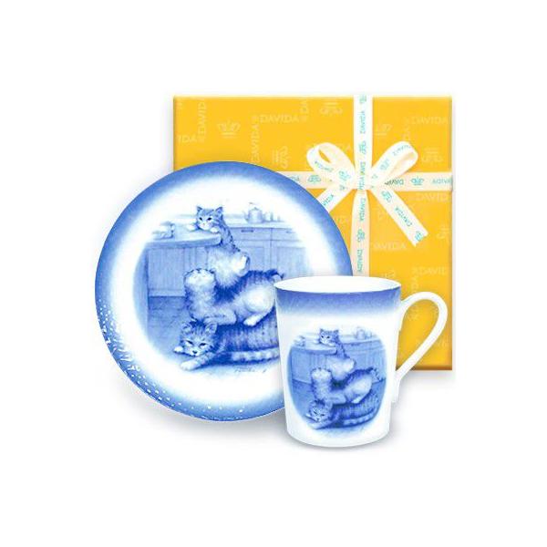 猫の言葉が聞こえてきそう…彼等の自由気ままな暮らしぶり、まるで物語から抜け出てきたようなあどけない姿を絵にしました。あなたはどのシーンがお好き？『おやつの時間』Working Hard Together※マグカップ　　サイズ：口径 約8cm...