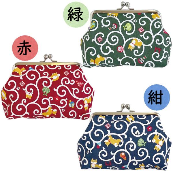 日本製、唐草模様と柴犬デザインのがま口。大きく口が開くので便利♪毎日持ち歩く小物の収納ポーチにも!!Size：約15×5×10cm素材：綿／金具：スチール注意事項※モニターにより、色の見え方が実際の商品と異なることがございます※プリント柄の...