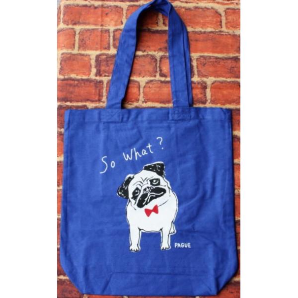 首を傾げたパグーが可愛い、大きくて軽いA4トートバッグ。商品名はA4トートバッグですが、実物はA4よりずっと大きなサイズです。薄手の生地なので、畳んで旅行やお買い物のサブバッグにも便利です!!Size：約39×38×10cm素材：綿注意事項...
