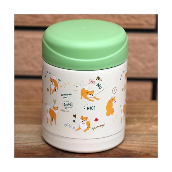 350ml入るしばたさんスープジャー！口も広く、お手入れもしやすいです♪中の絵柄の見える窓付きBox入り。※塗装には塗料の性質上多少の色むら、小さな点が入ることがあります。Size：直径　約8.3cm　高さ　約11.5cm 実容量：350m...