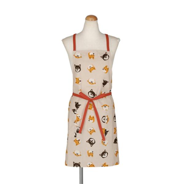 色んな表情のしばたさんとくろやなぎさんが可愛いエプロンこんなに可愛いエプロンを着けると毎日の食事作りが楽しくなりますね!!お料理好きな方へのプレゼントにもおススメです左右にポケット付きSize：約丈75cm☆肩紐はボタンで2段階調節できます...