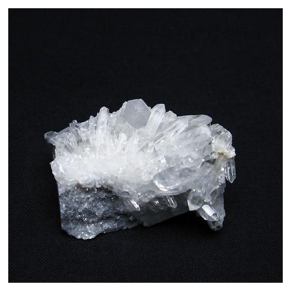 ■商品名：ヒマラヤ水晶クラスター ■商品ID：t388-24646 ■商品重量：約 46g ■商品サイズ：  高約:25mm   横約:32mm  厚約:41mm