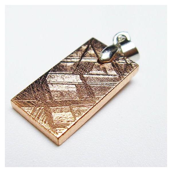 ■商品名：ピンクゴールドギベオン メテオライト  ペンダント  ■商品ID：t452-3678 ■商品重量：約 3.1g ■商品サイズ：  高約:18mm   横約:10mm  厚約:2mm