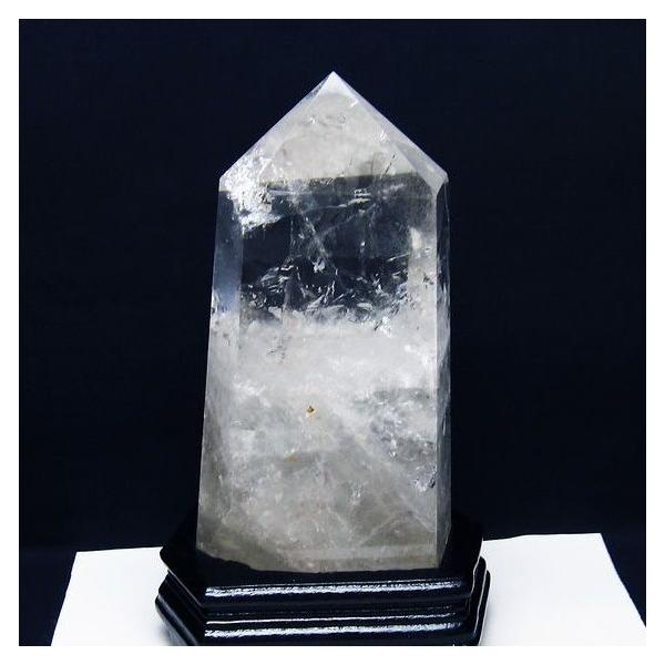 ■商品名：虹入り ヒマラヤ水晶 六角柱 ■商品ID：t627-7109 ■商品重量：約 3.4Kg ■商品サイズ：  高約:245mm   横約:125mm  厚約:85mm