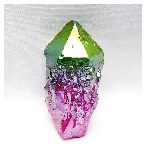 ■商品名：オーラ水晶 オーラクリスタル カテドラルライブラリー   原石(レインボー) ■商品ID：t693-5995 ■商品重量：約 69g ■商品サイズ：  高約:66mm   横約:33mm  厚約:30mm