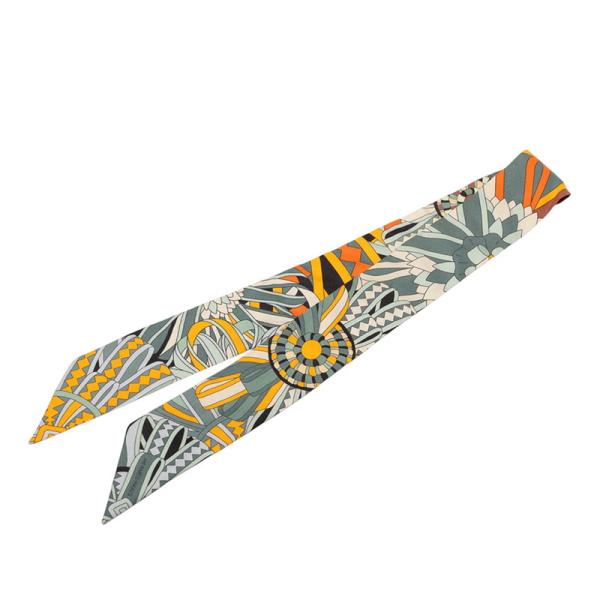 ■商品情報[管理番号]228-64101[ブランド]エルメス（HERMES）[対象]レディース[カラー] グレー マルチカラー[シリーズ]ツイリー LES FLOTS DU CHEVAL 馬への表彰[素材]シルク [サイズ]縦：約86.5c...