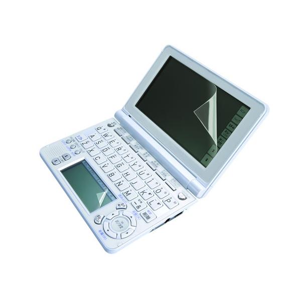 ■CASIO XD-SFシリーズに対応したメインパネル用と手書きパネル用がセットになった液晶保護フィルム。メインパネル用はキズから守るだけでなく、反射低減加工で画面が見やすく、手書きパネル用はタッチペン入力によるキズから守ります。