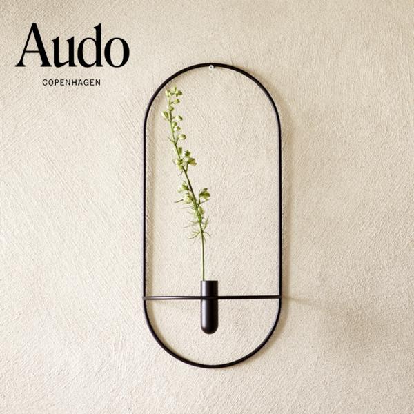 ギフトにも 一輪挿しにもキャンドルホルダーにもなる壁掛けサイズ:幅22cm×高さ44cm×奥行き10cmキャンドルホルダー内寸：直径2cm×高さ7cm重量:約275gカラー:ブラック素材:スチール産地:中国備考:壁への取り付けは、壁に刺した...