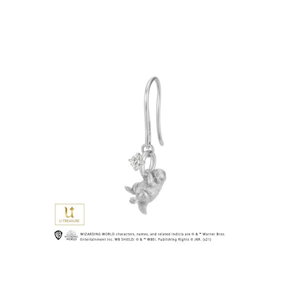 キラキラ光るものが大好きな「ニフラー」。表情や毛並みも繊細に作りこみ、まるで「ニュート・スキャマンダー」の不思議なトランクから抜け出してきたよう……。指輪を大事そうにつかんで離さない姿は、ずっと眺めていたい愛らしさです。■本体の仕様◇素材：...