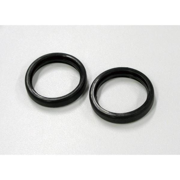 商品説明：アーテックブロックのタイヤに装着すれば、グリップ力の高いタイヤができます。　　商品サイズ：φ37×7mm　　セット内容：タイヤ×2　　重量：6g　　単位：セット　　材質：シリコン　　包装形態：PP袋入　　包装サイズ：55×75×10mm