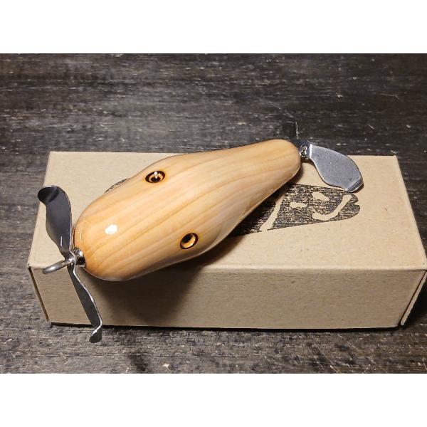 ■95mm　■約35g　■ウッド製　■made in Japan　　　【　メーカーコメント：その名のとおりターンの得意なチョッピーです。より軽快なターンとプロップサウンドを目指し硬質ステンレス製0.6ミリ厚のチョッピーペラを採用しました。　...