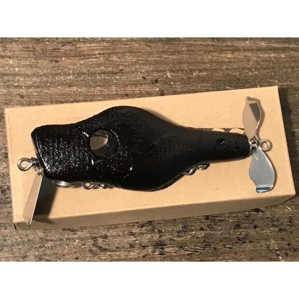 ■約115mm　■1オンス強クラス　■フック無し（トレブル#1〜#1/0、ダブル#1/0〜#2/0推奨）　　 　【メーカーコメント：受ける水圧の強弱によって角度が変化し、またバネの力で自動的に戻るVariable Lip(バリアブルリップ)...