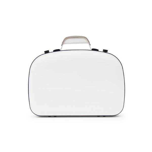 【正規販売店】【正規品】【送料無料】カラー：ピアノホワイト素材：フレーム　アルミニウム（黒アルマイト処理）/ Piano塗装（高温焼付）　　　レザー　日本製オリジナル牛革　　　裏地　スエード調合成皮革サイズ：W43 / H35.5 / D7...