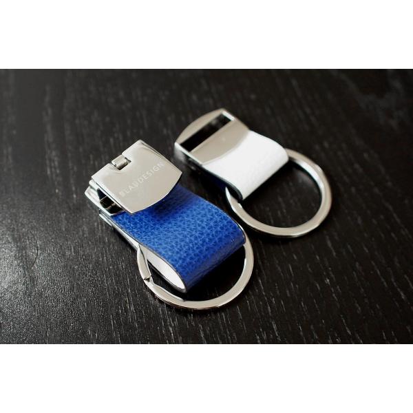 【正規販売店】【正規品】【メール便送料無料】カラー：　ブルー / ホワイト素材：　牛革（イタリア マストロット社シボ革）、合金サイズ：　高さ 70 mm × 横幅 32 mm × 厚さ 15 mm重量：　33 g