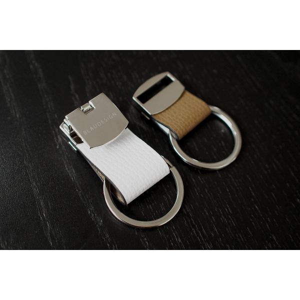 【正規販売店】【正規品】【メール便送料無料】カラー：　ホワイト / ライトブラウン素材：　牛革（イタリア マストロット社シボ革）、合金サイズ：　高さ 70 mm × 横幅 32 mm × 厚さ 15 mm重量：　33 g