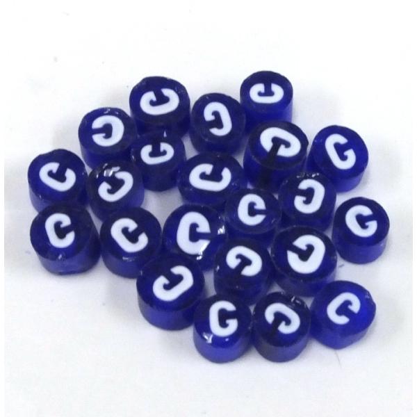 膨張係数104のミルフィオリです。ご自分のイニシャルなどお選びいただくのに便利です。