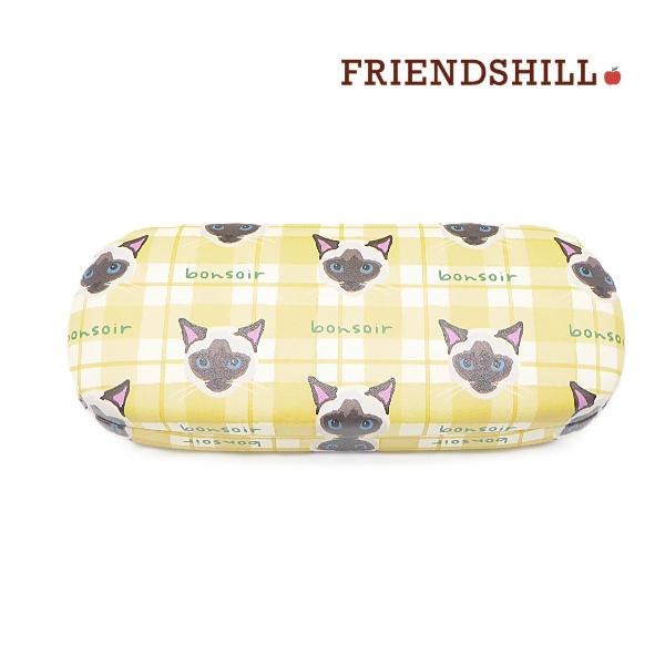 【配送について】無料ラッピングや日時指定、複数同梱包ご希望の場合は、必ずお届け方法で宅急便を選択してください。ポップな柄をベースに人気の犬猫デザインが何とも可愛いらしいメガネケースが新登場♪バッグの中でかさばらないスリムな設計。ハードケース...