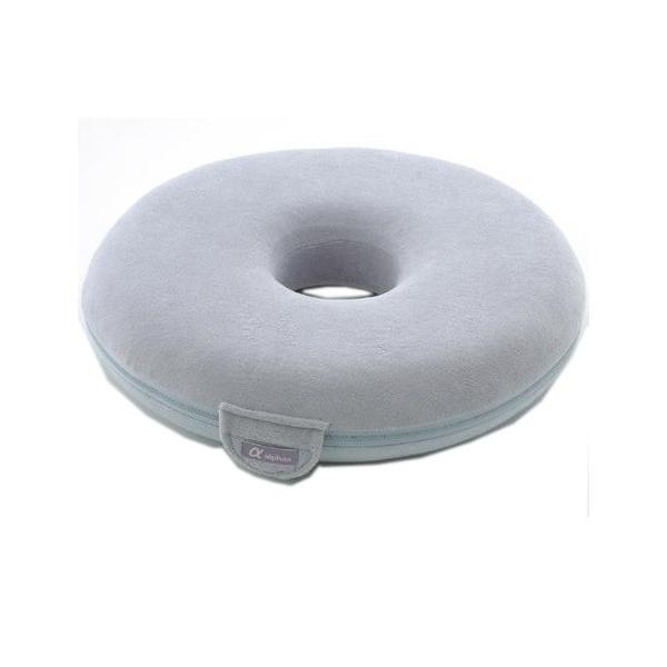 低反発のウレタンフォームが、正確にゆっくり確実に体の重心をとらえ、お尻や骨盤の形に合わせて変形しますので、長時間のデスクワークなどでも快適に過ごすことができます。カバーは片面がマイヤー風でもう片面は綿・麻を使用したリバーシブルタイプです。　...