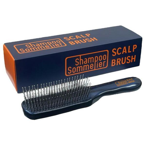 シャンプーソムリエが考えたスカルプブラシ★ どんなにシャンプー剤にこだわっても、洗い流しがきちんとできていないと清潔な頭皮を保つことができません。 シャンプーソムリエ スカルプブラシは、誰でもプロレベルのシャンプーができ、洗うたびに髪や頭皮...