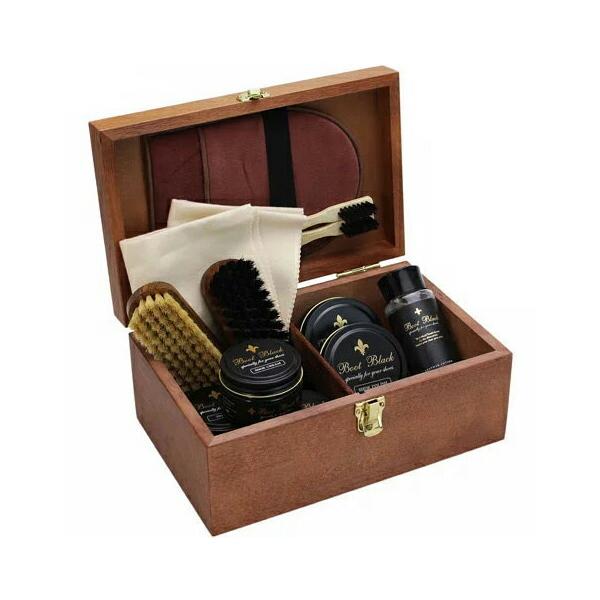 【セット内容】●シュークリーム55ｇ(ブラック/ニュートラル)：各1個●シューポリッシュ50ｇ(ブラック/ニュートラル)：各1個●デリケートクリーム55ｇ：1個●レザーローション100ｍL：1個●ジャーマンブラシ5/6：各1個●竹ようじ：2...