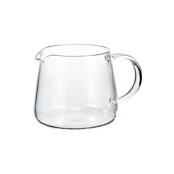 バリスタの声から生まれたコーヒーサーバーの新定番●持ちやすさ・混ぜやすさ・注ぎやすさにこだわったシンプルなコーヒーサーバーです。●液体の色を素直に愉しめるように、側面から目盛りなどのプリントを無くしました。●サーバーに溜まったコーヒーが美味...