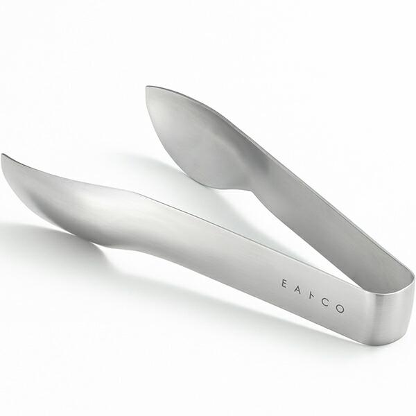 先端の膨らみ部分ははさんだ物を優しくふんわり掴みます。刃先がしっかり合うので細かな物や薄い物の取り分けも得意です。上下持つ向きによってすくい上げたり、つまんだり、用途はいろいろ。先端が浮くので置く場所を気にせず手軽に扱えます。食器洗い機対応...