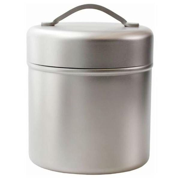 金物や洋食器の生産が盛んな新潟県燕市にある「工房アイザワ」のコーヒーキャニスター。ステンレス製密閉性を高め、酸化や風味の劣化を抑えておいしくコーヒー豆を保管できるようになっています。300gまでのコーヒ豆・粉の保管に便利な大きさです。コーヒ...