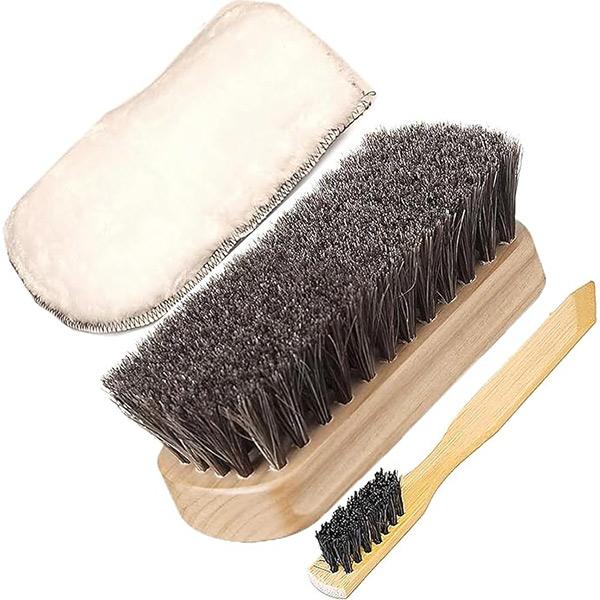 厳選の素材でビジネスシューズ、革靴のお手入れ。シューケアーのスタートアップキット。新生活のフレッシュマンへ、プレゼント、ギフトにも喜ばれます。●一通りのお手入れができますが、お気に入りの靴クリームなどを併用するとよりベターに仕上げができます...