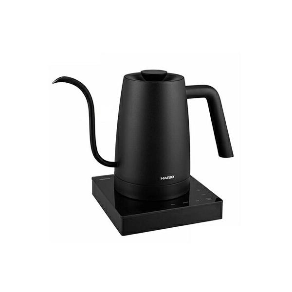 操作性と機能性の軽やかな共演 - Electric Kettle Lyra●軽量設計●繊細に注げる細口ノズル●握りやすいハンドル●ケトル底面に保護クッション付き●スリムボディ●多機能搭載●操作性と機能性を追求したコーヒードリップ用電気ケトル...